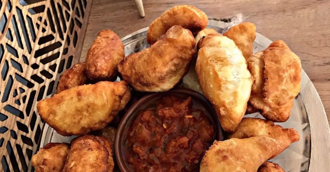 Découvrez la recette Sénégal des pastels au thon, elle est ...