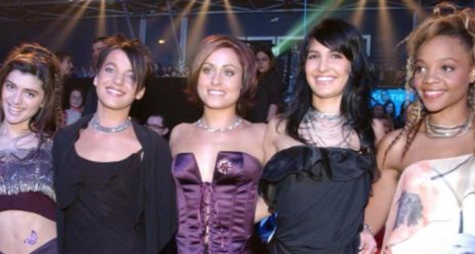 Cette chanteuse des L5 fait une énorme révélation, elle attend un ...